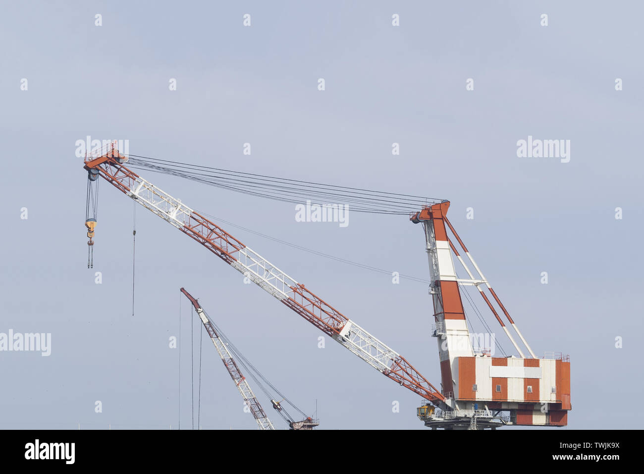 Shipbuilding gantry cranes hi-res stock photography and images - Alamy