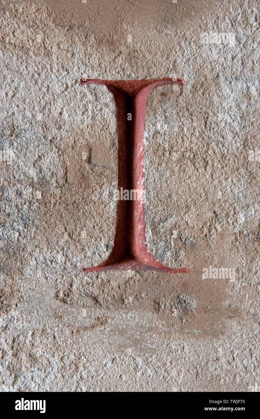 Painted letter i hi-res stock photography and images - Alamy