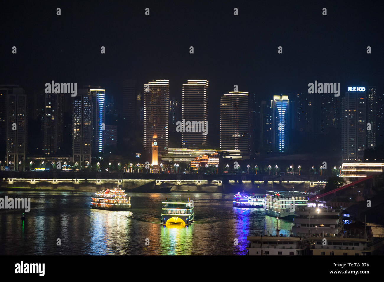 Night view of the Liangjiang River in Chongqing Stock Photo - Alamy
