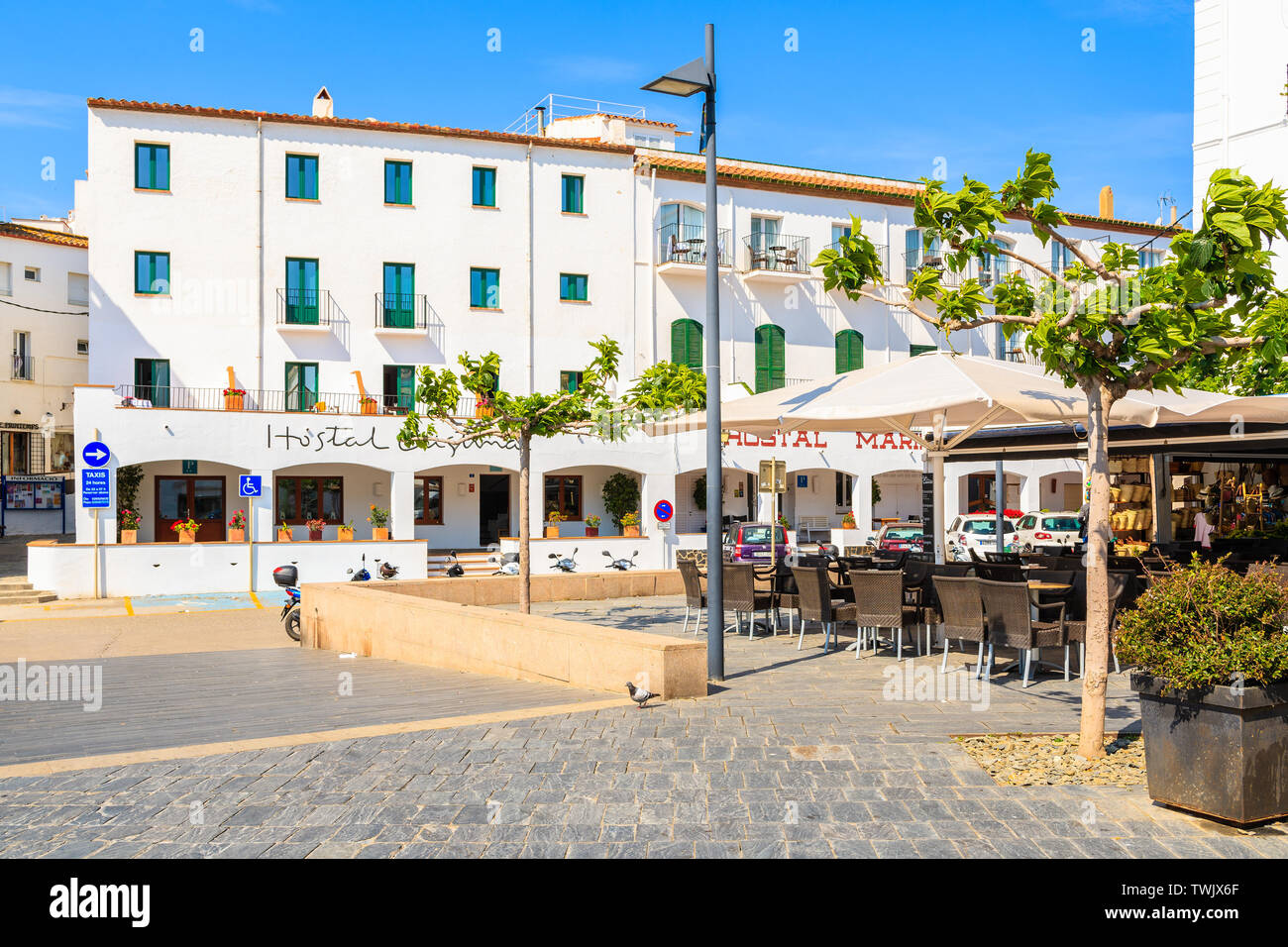 CADAQUES VILLAGE, SPAIN - JUN 4, 2019: Restaurants in historic town ...