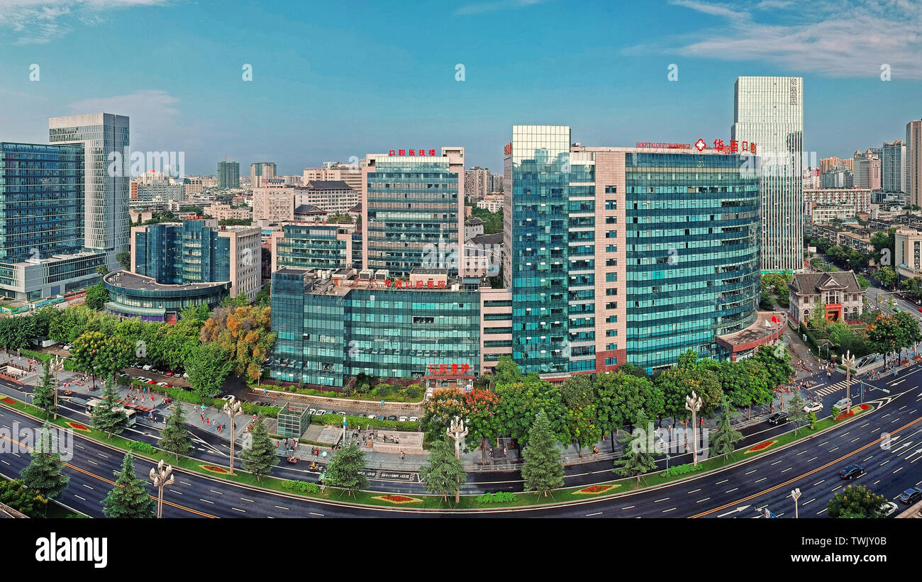 Sichuan University Gymnasium Stock Photo - Alamy Sichuan University Gymnasium Stock Photo - Alamy