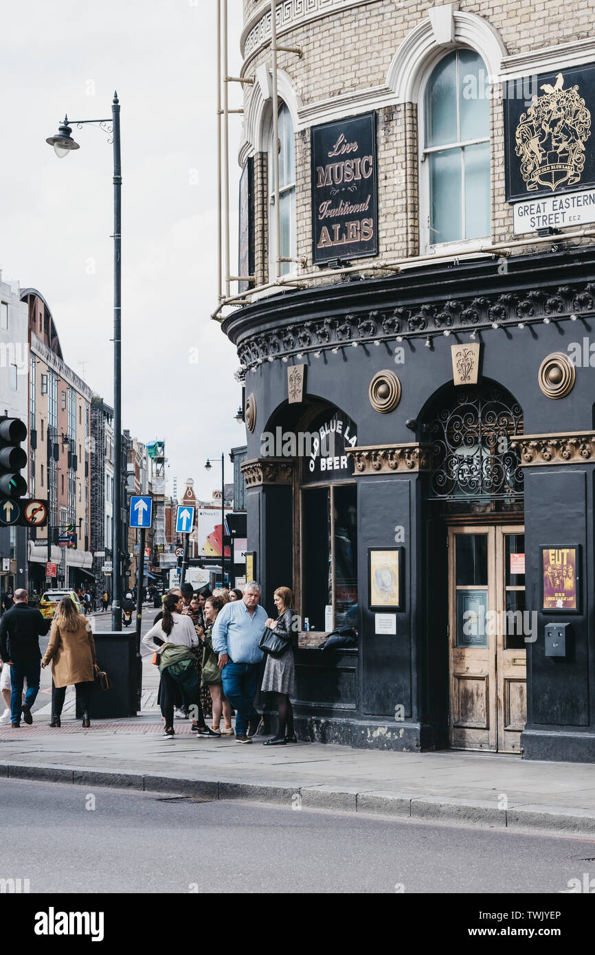 Old blue last in shoreditch hi-res stock photography and images - Alamy