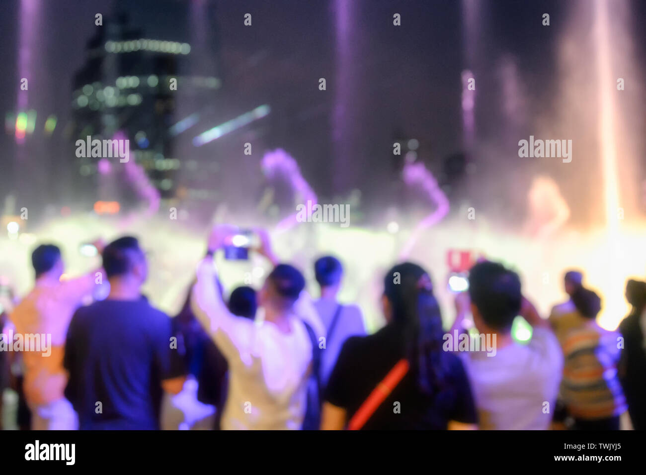 Laser light show people hi-res stock photography and images - Alamy
