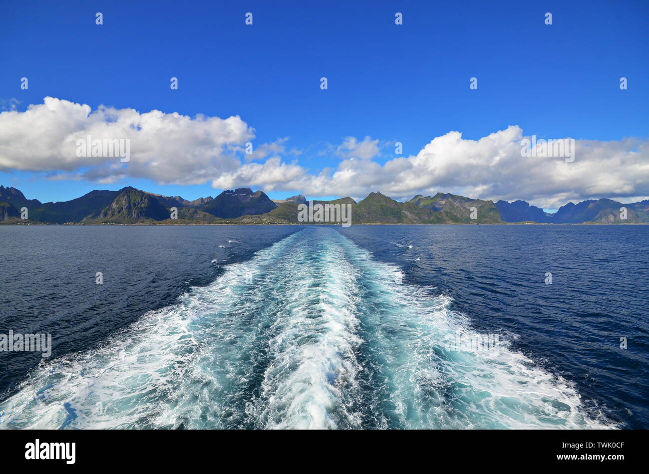 Sailing out to sea Stock Photo - Alamy