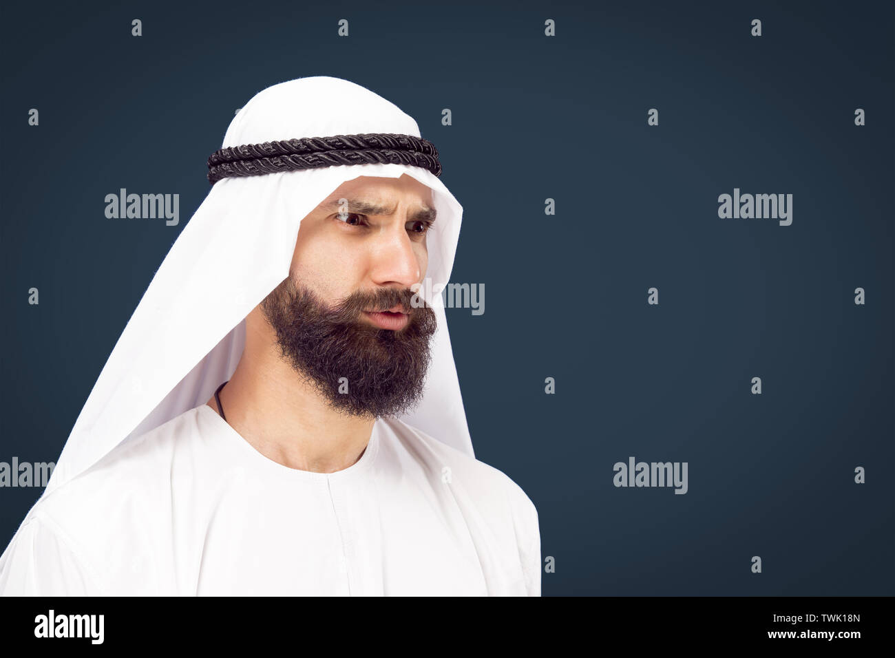 Angry arabic man with beard hi-res stock photography and images - Alamy