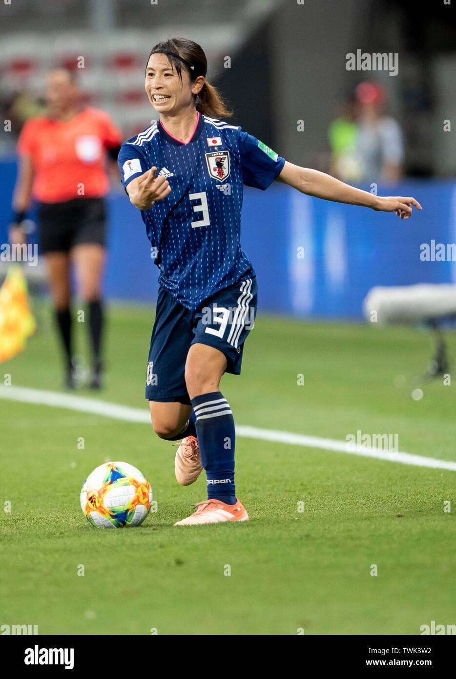 Aya sameshima hi-res stock photography and images - Alamy