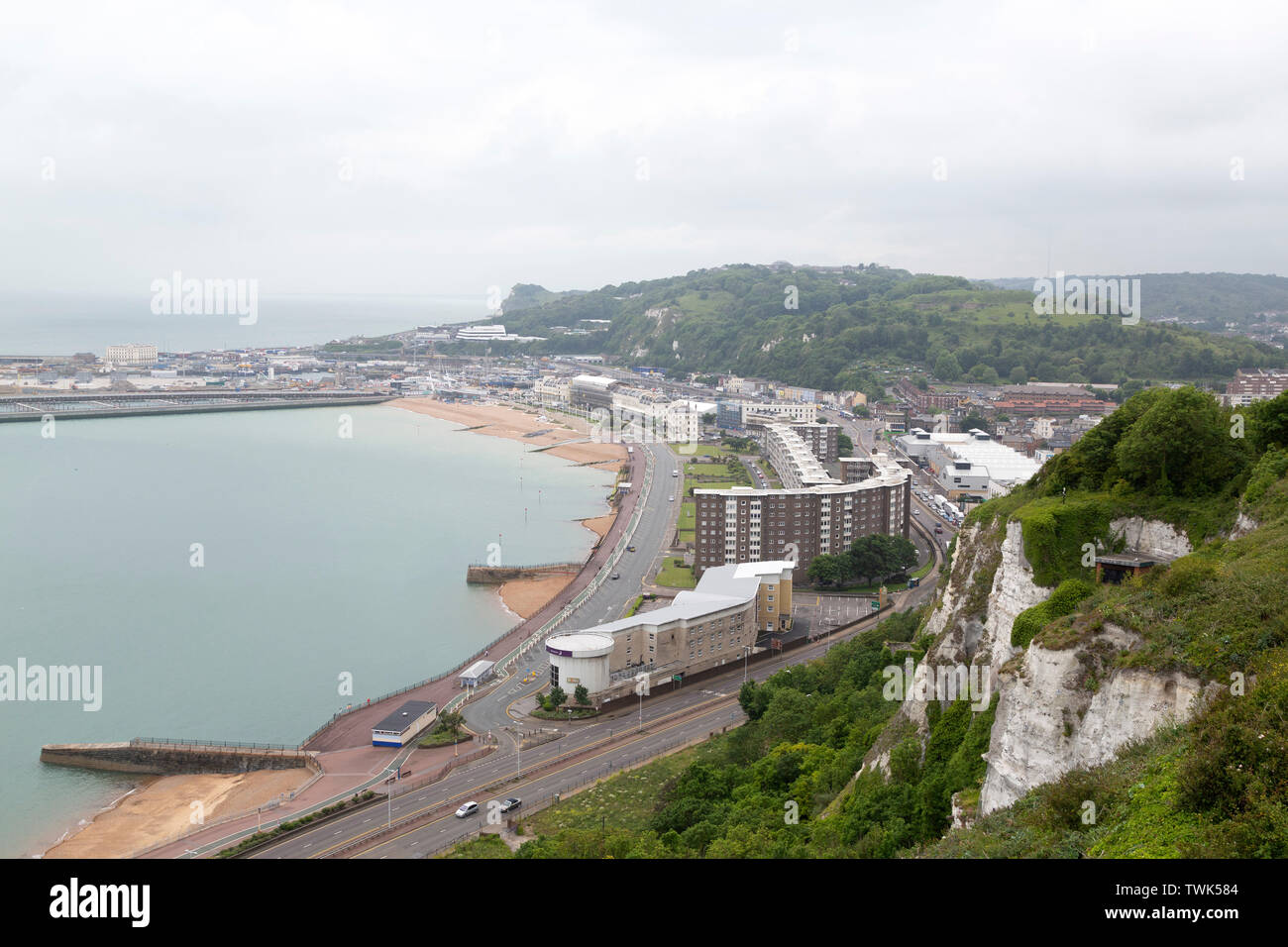 Dover seafront hi-res stock photography and images - Alamy