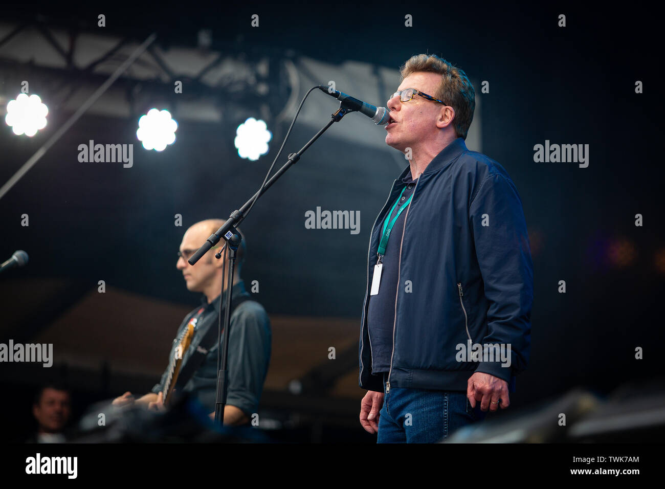 Craig reid proclaimers hi-res stock photography and images - Alamy