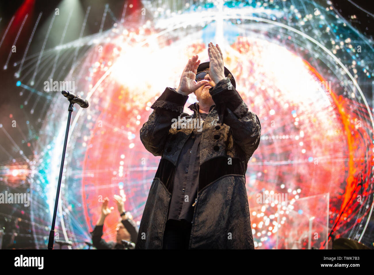 Joseph williams toto hi-res stock photography and images - Alamy