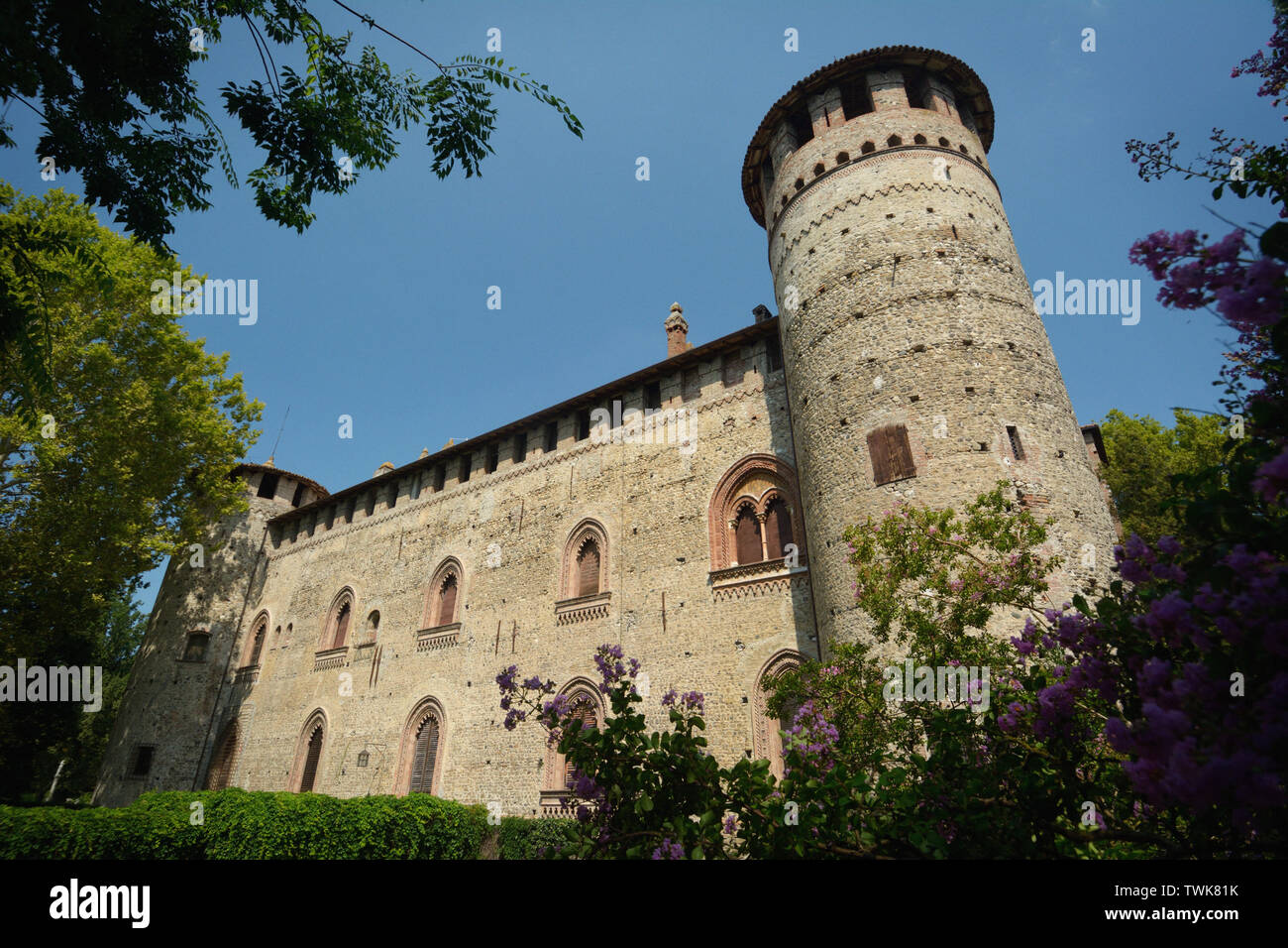 Neo medieval hi-res stock photography and images - Alamy