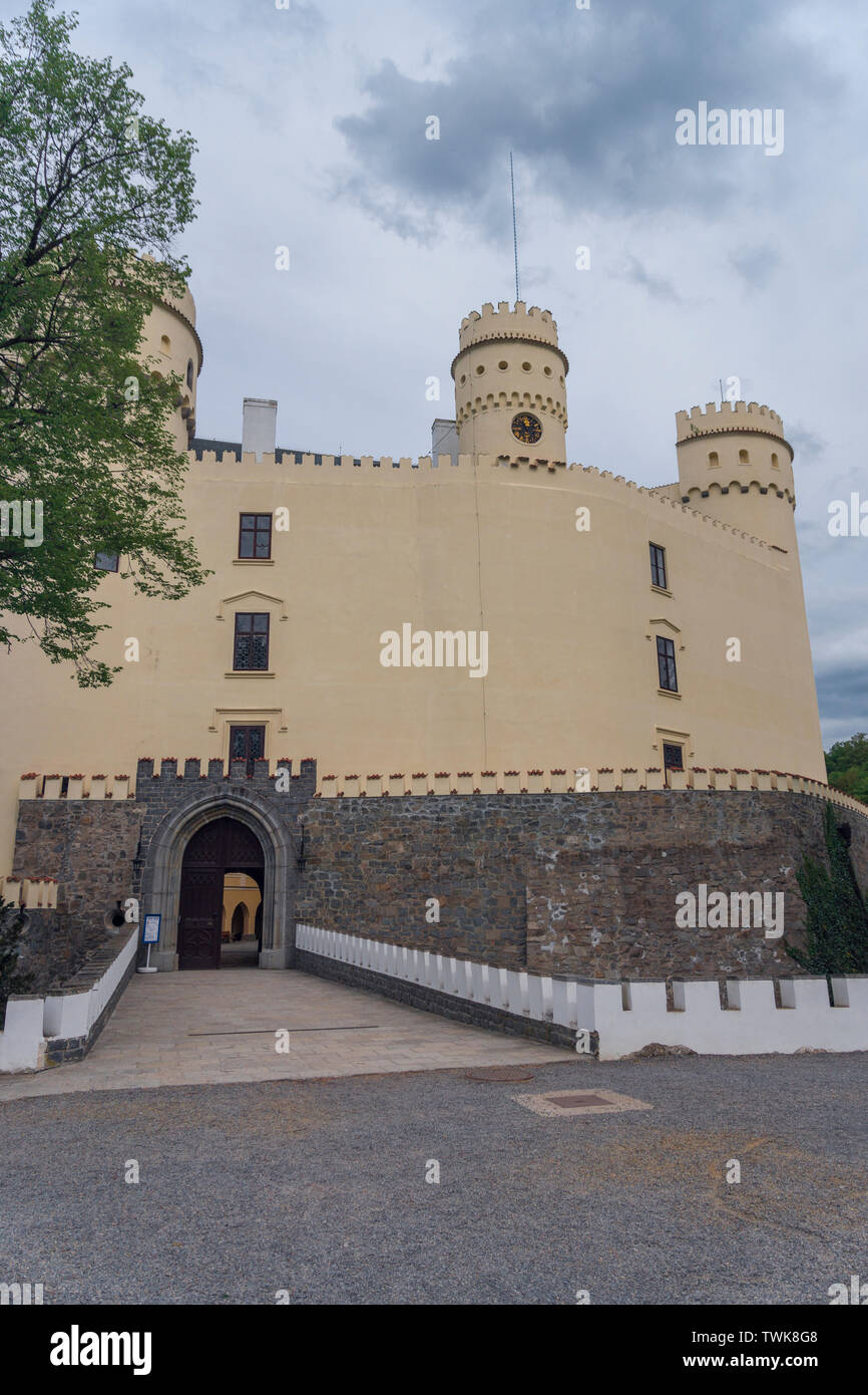 Orlik castle hi-res stock photography and images - Alamy