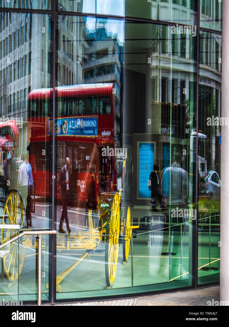 London wells fargo hi-res stock photography and images - Alamy