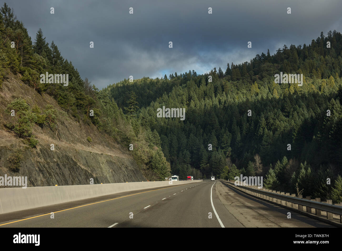 Oregon river systems hi-res stock photography and images - Alamy