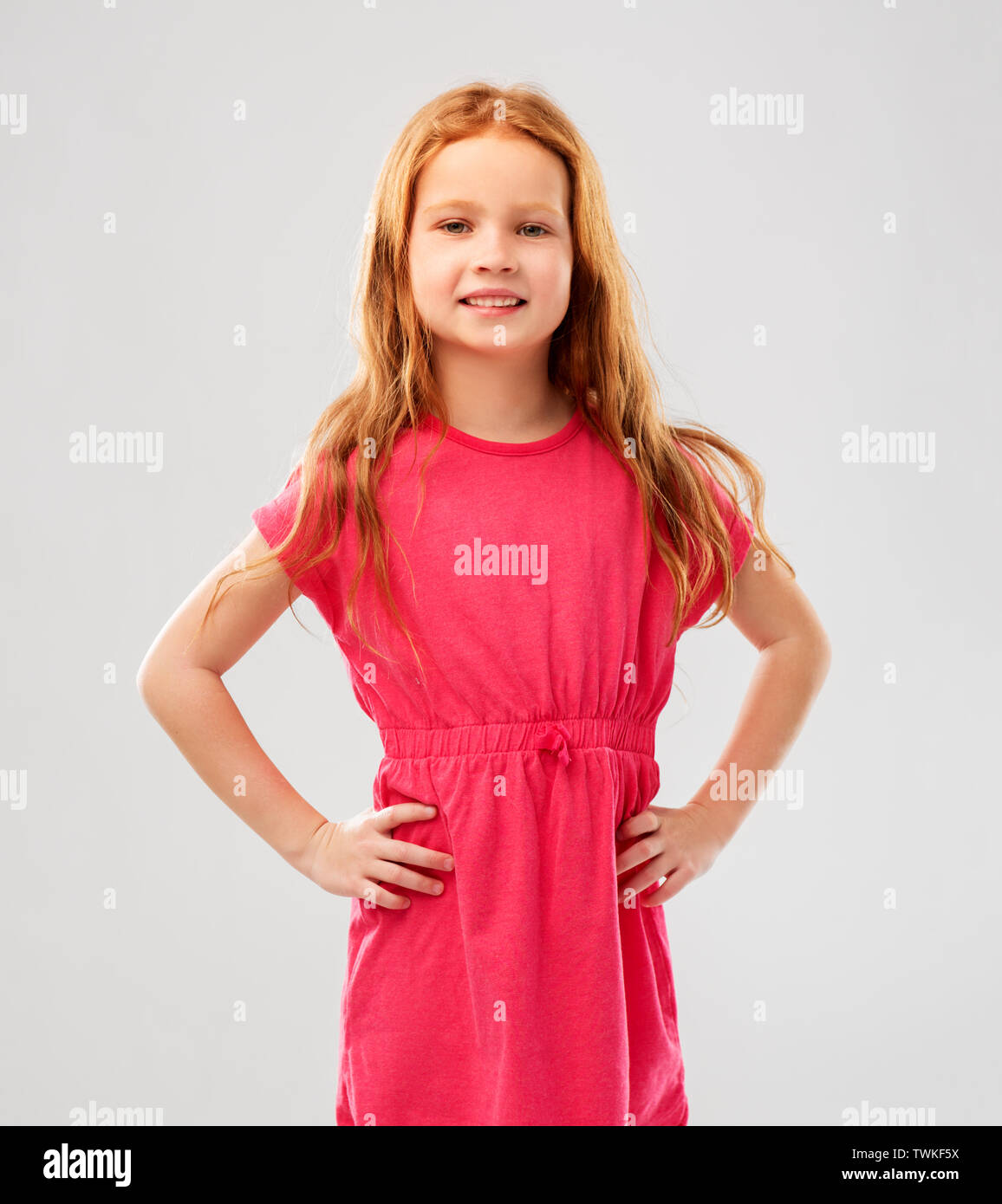Girl red dress style hi-res stock photography and images - Alamy
