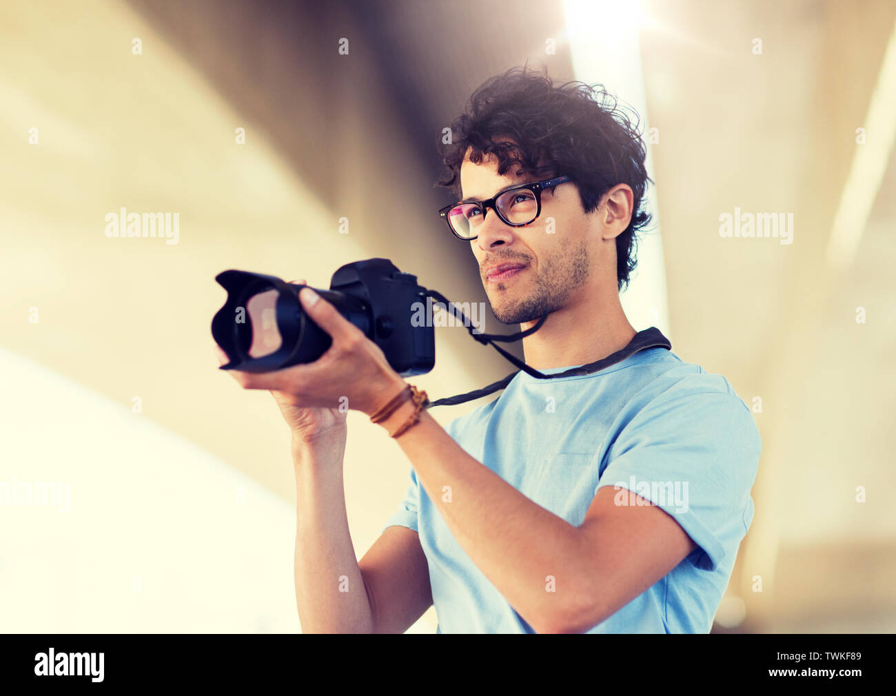 Shooting snapshot hi-res stock photography and images - Alamy