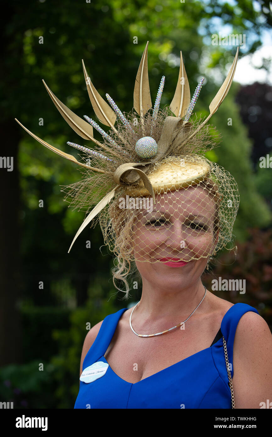 Ascot, Berkshire, UK. 21st June, 2019. Viv Jenner wears a gold creation ...