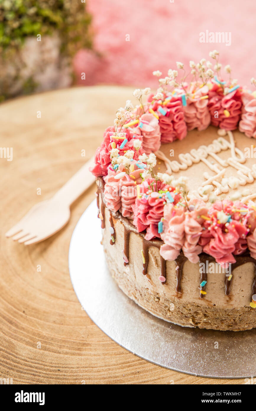 Eco friendly cake hi-res stock photography and images - Alamy