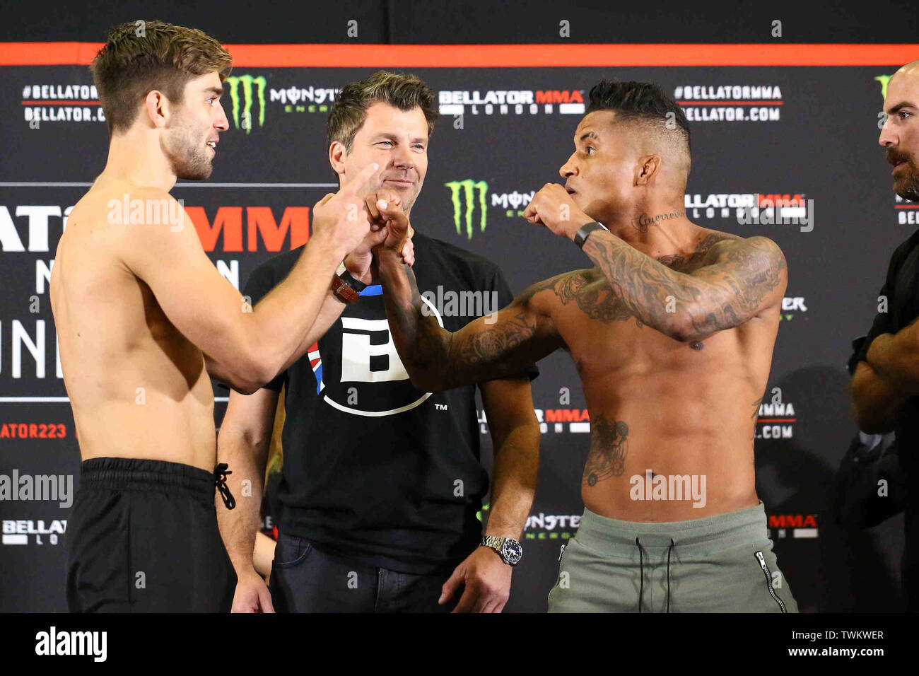 London, UK. 21st June 2019. Alfie Davis and Jorge Kanella face off at ...