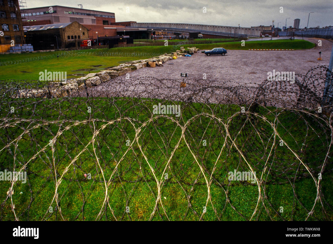 Wapping strike hi-res stock photography and images - Alamy