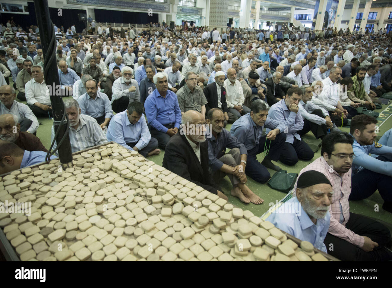 Tehran, Tehran, Iran. 21st June, 2019. Iranian worshippers perform ...