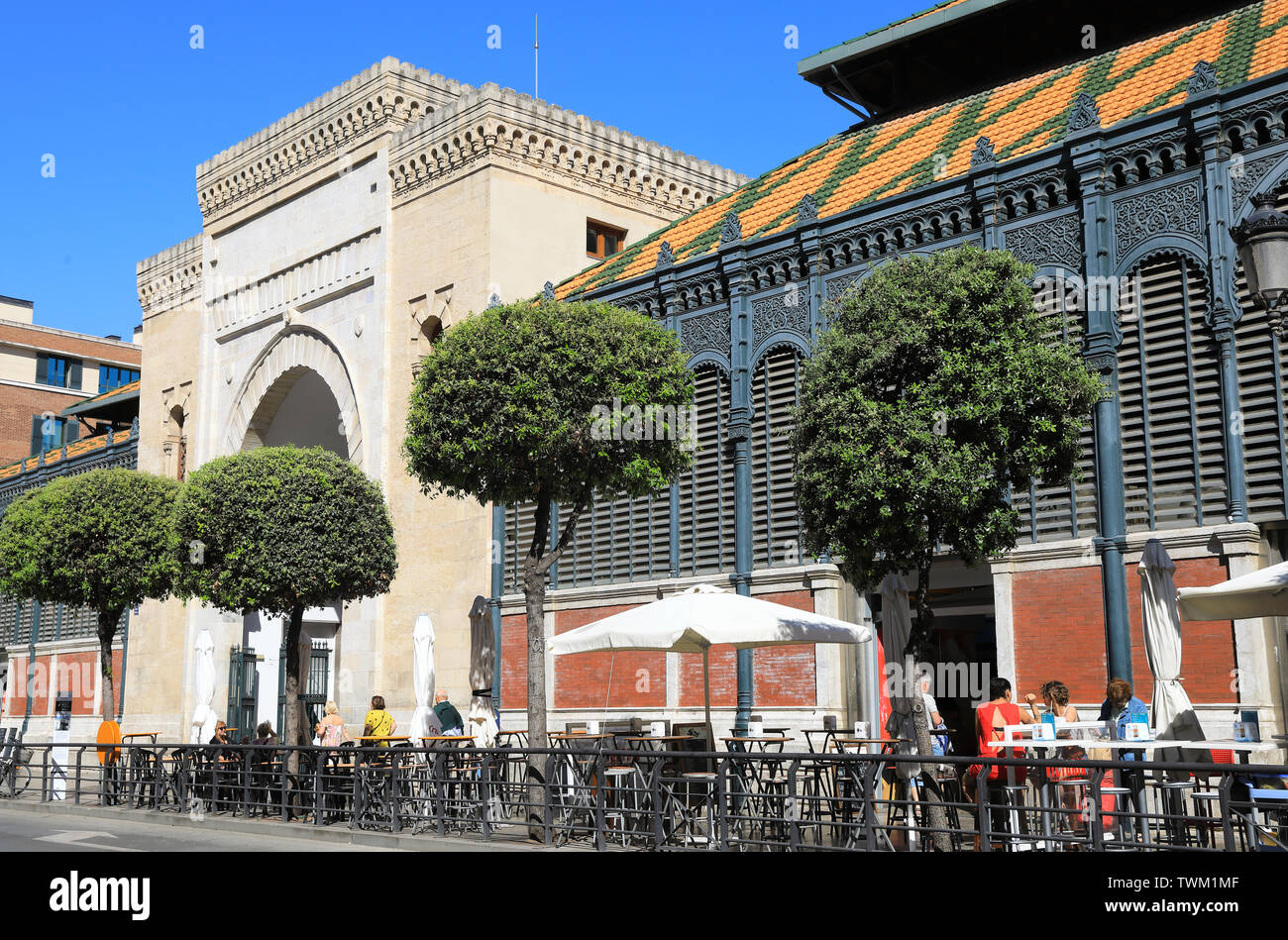 Mercado de malaga hi-res stock photography and images - Alamy