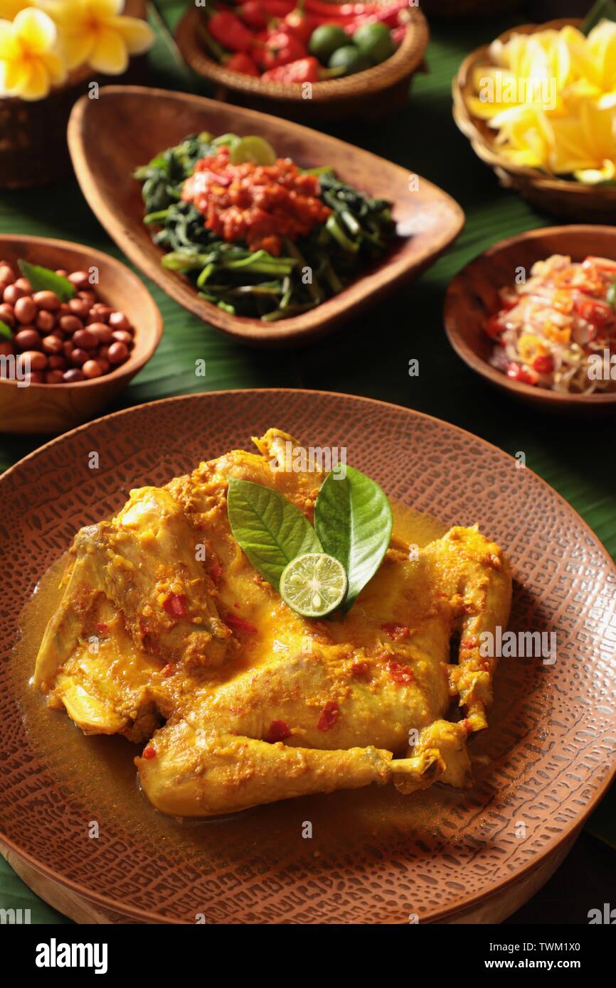 Ayam Betutu Khas Gilimanuk. Balinese braised chicken dish from ...