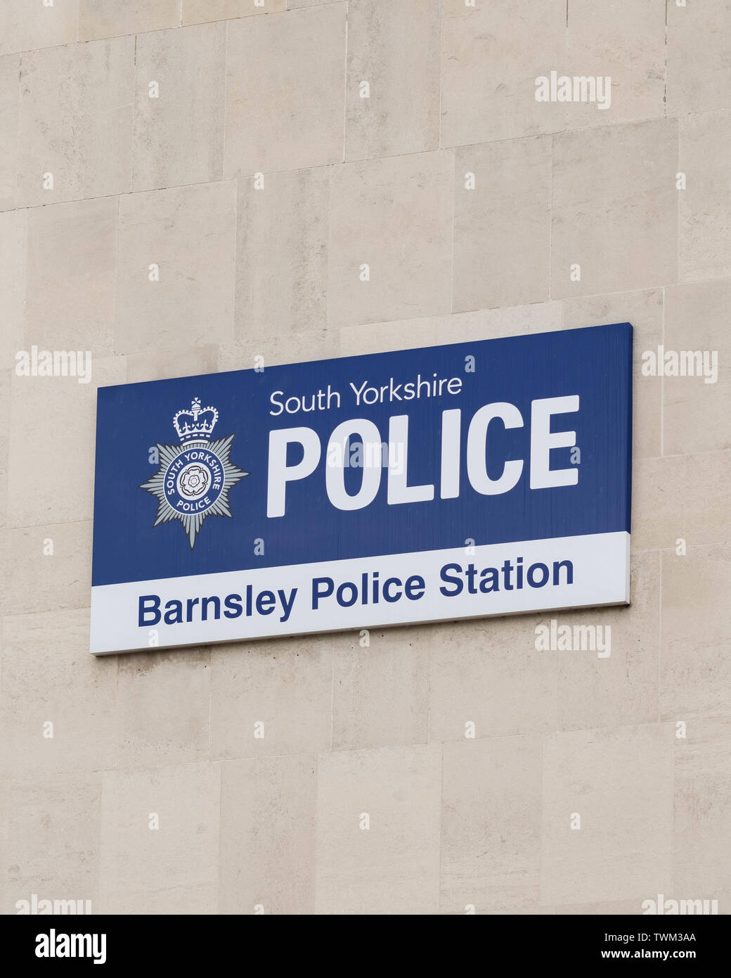 South yorkshire police sign hi-res stock photography and images - Alamy