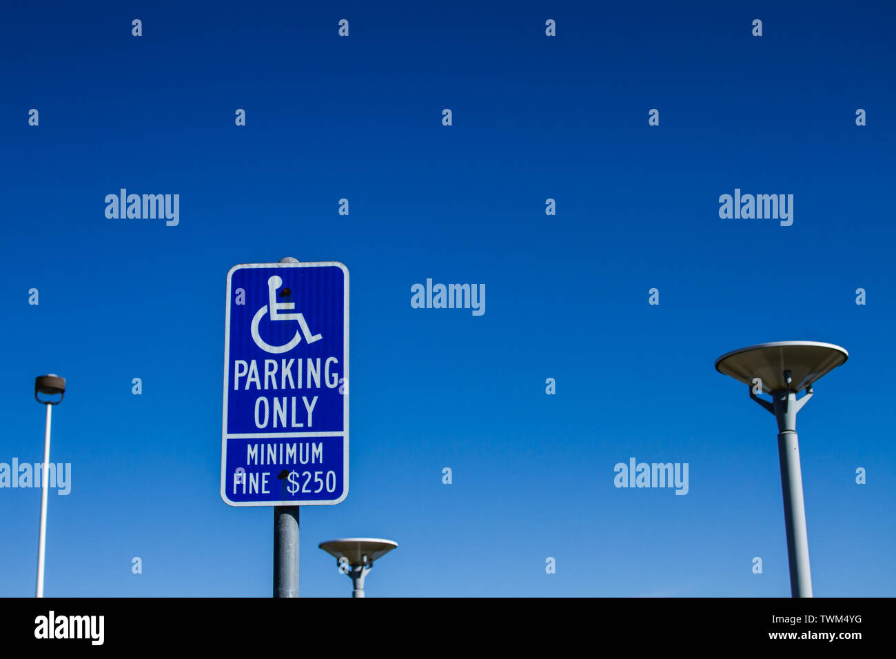 Parking meter pole hi-res stock photography and images - Alamy