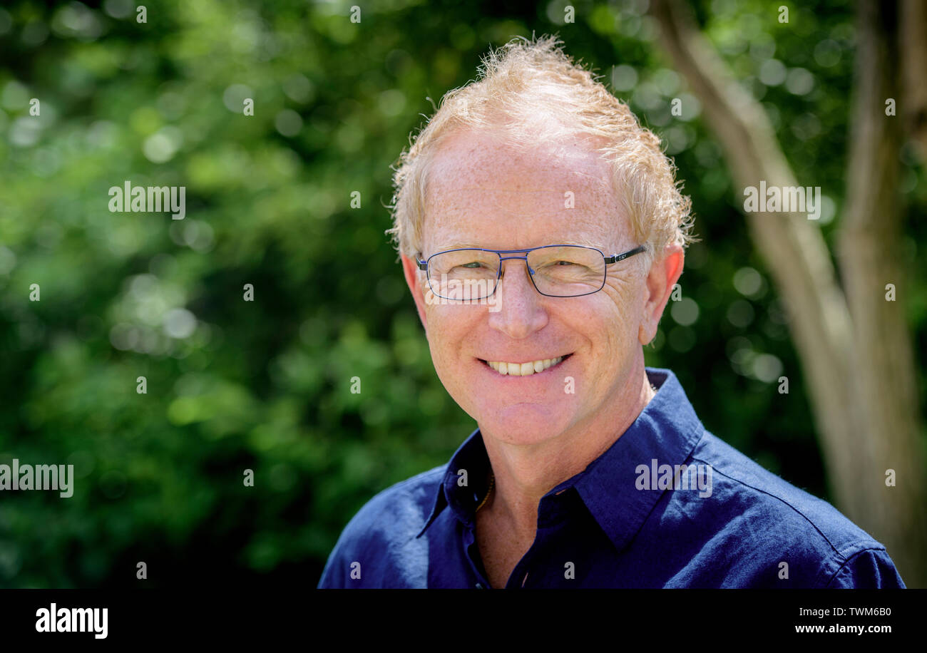 Mark curry blue peter hi-res stock photography and images - Alamy