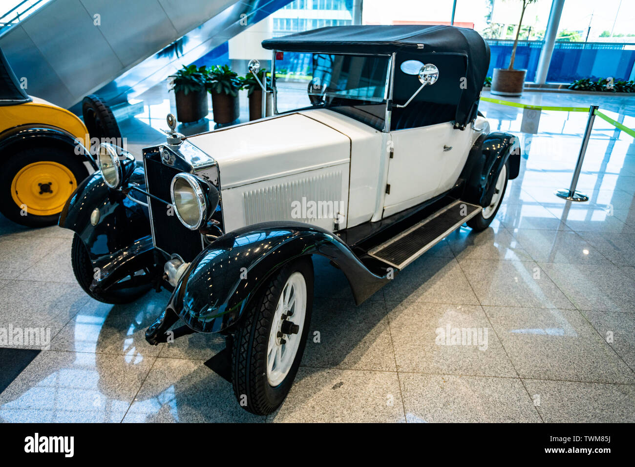 Fiat 509 spider hi-res stock photography and images - Alamy