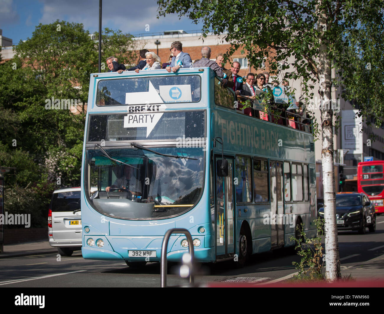Brexit battle bus hi-res stock photography and images - Alamy