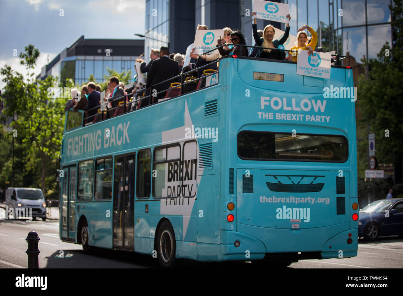 Brexit bus farage hi-res stock photography and images - Alamy