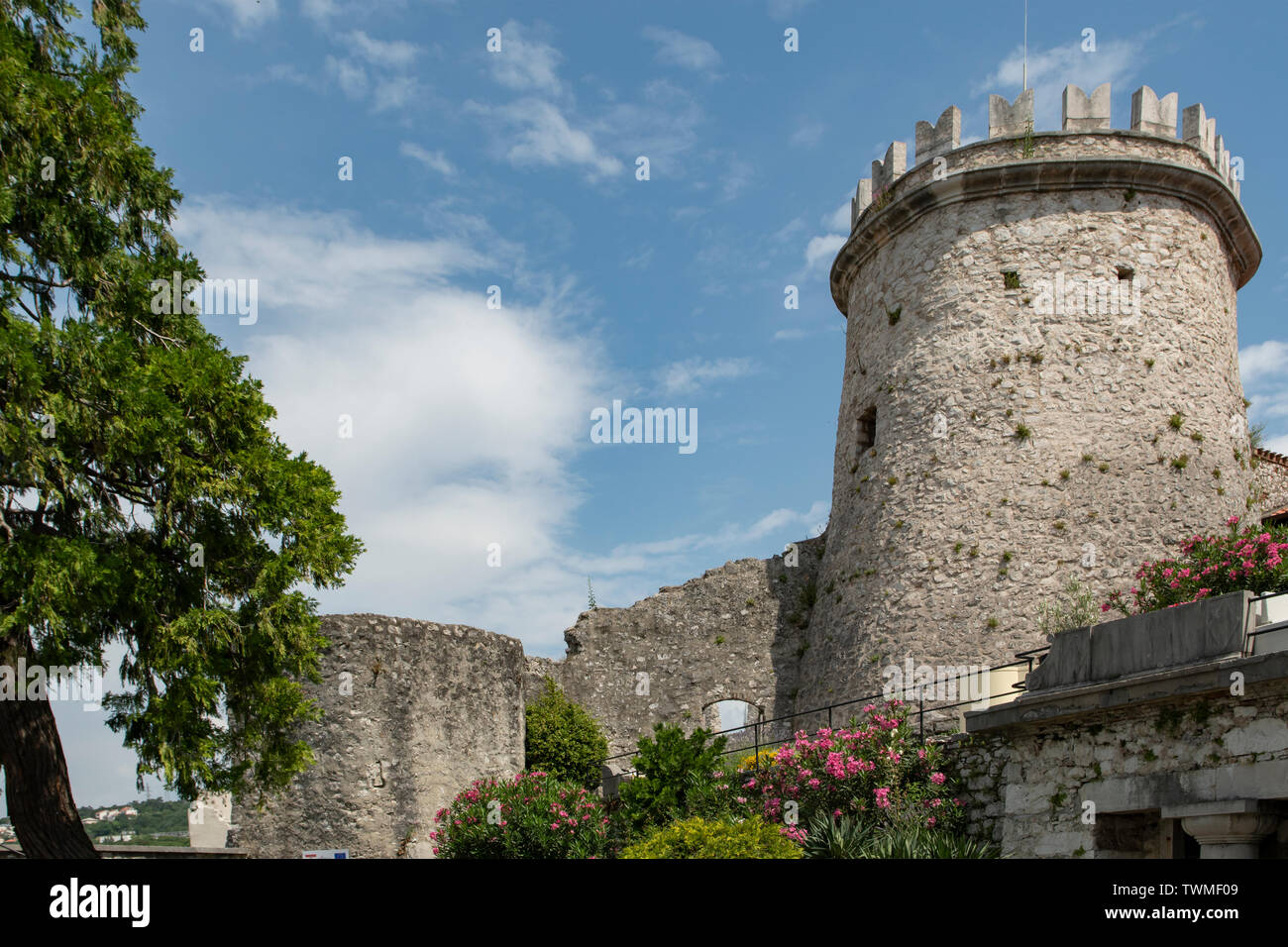 Croatia castle hi-res stock photography and images - Alamy