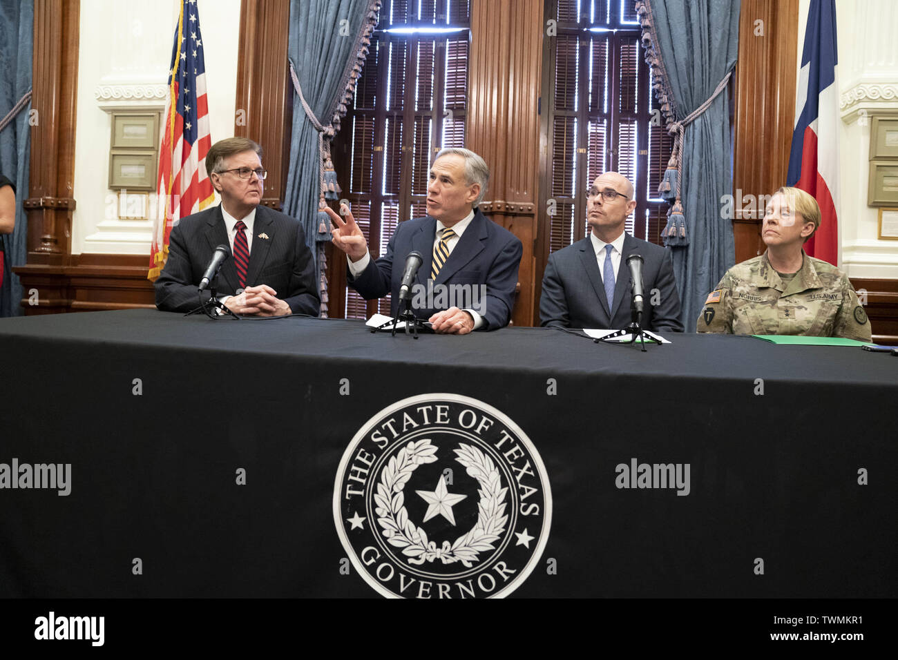 Lt gen austin hi-res stock photography and images - Alamy