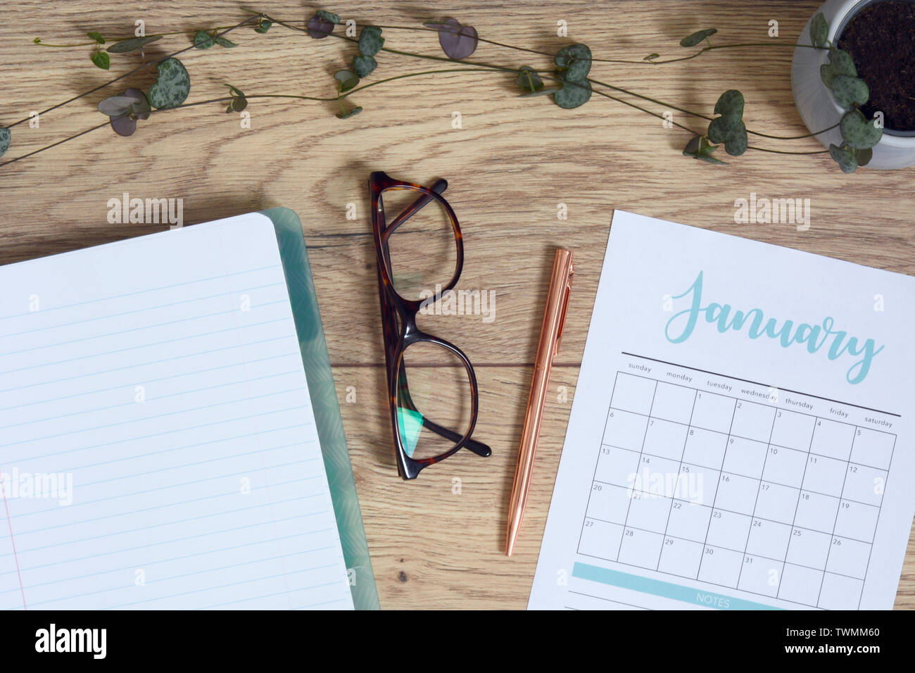 Minimal calendar hi-res stock photography and images - Alamy