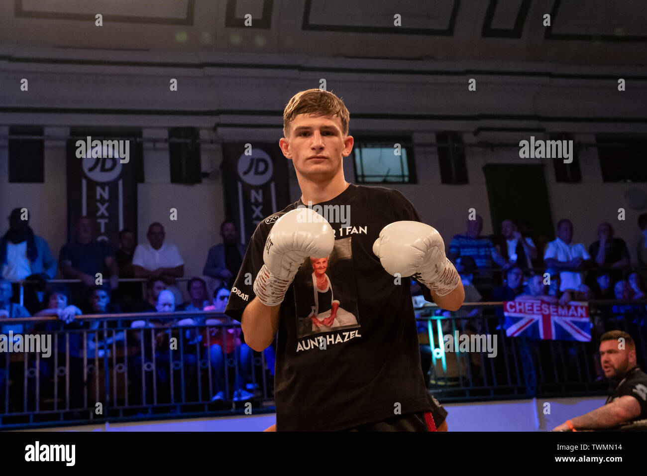 Boxing ring rope covers hi-res stock photography and images - Alamy