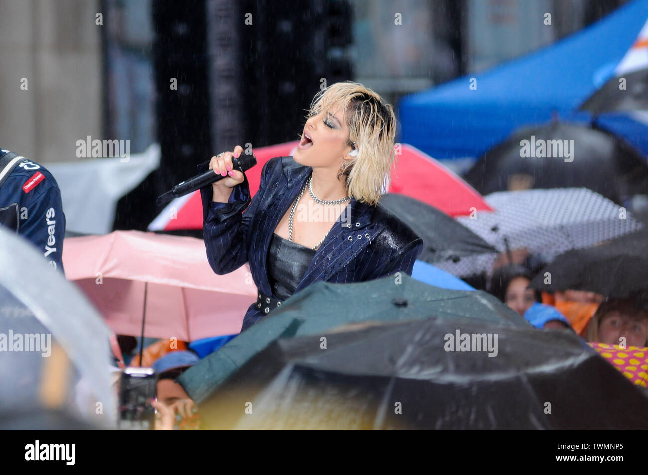 Bebe rexha live concert hi-res stock photography and images - Alamy