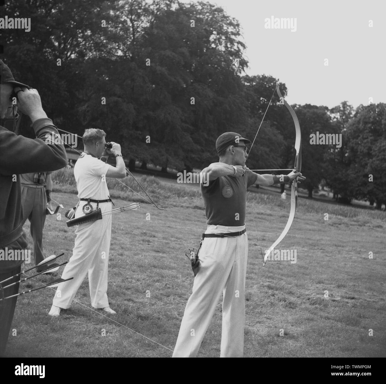 Archer standing Black and White Stock Photos & Images - Alamy
