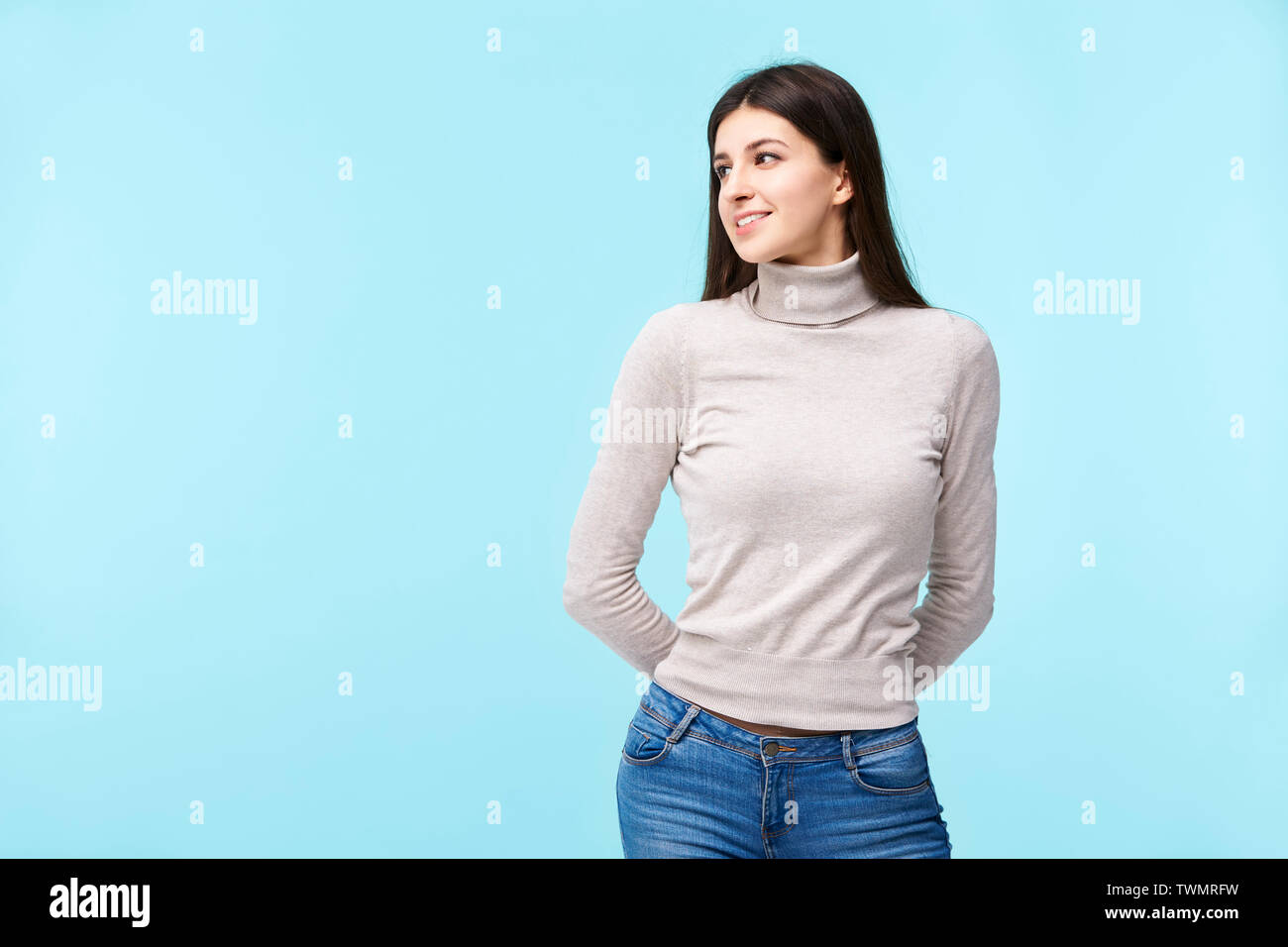 Back portrait female hi-res stock photography and images - Alamy