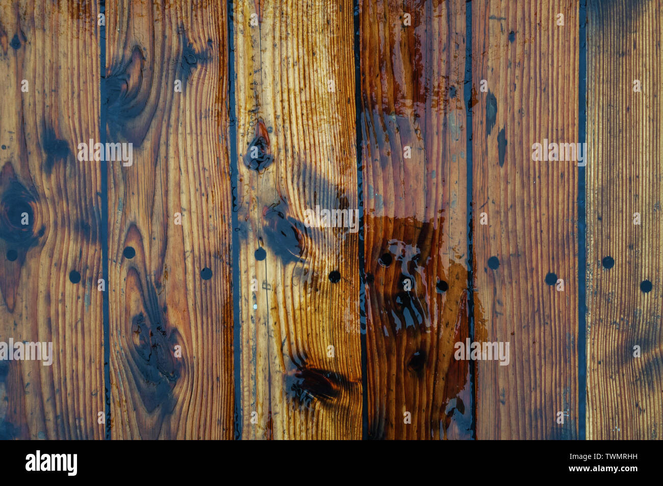 Texture of wet pine boards Stock Photo - Alamy