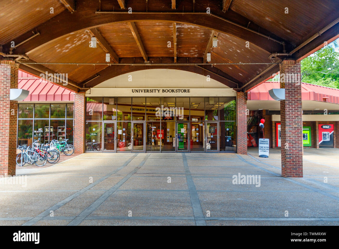 Georgia college bookstore hi-res stock photography and images - Alamy