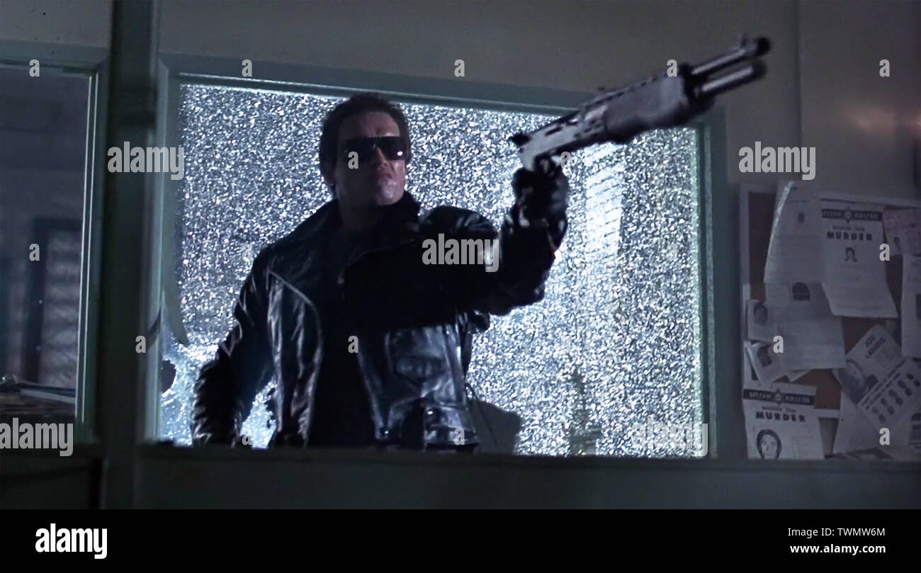 USA. Arnold Schwarzenegger in a scene from the ©Orion Pictures movie ...