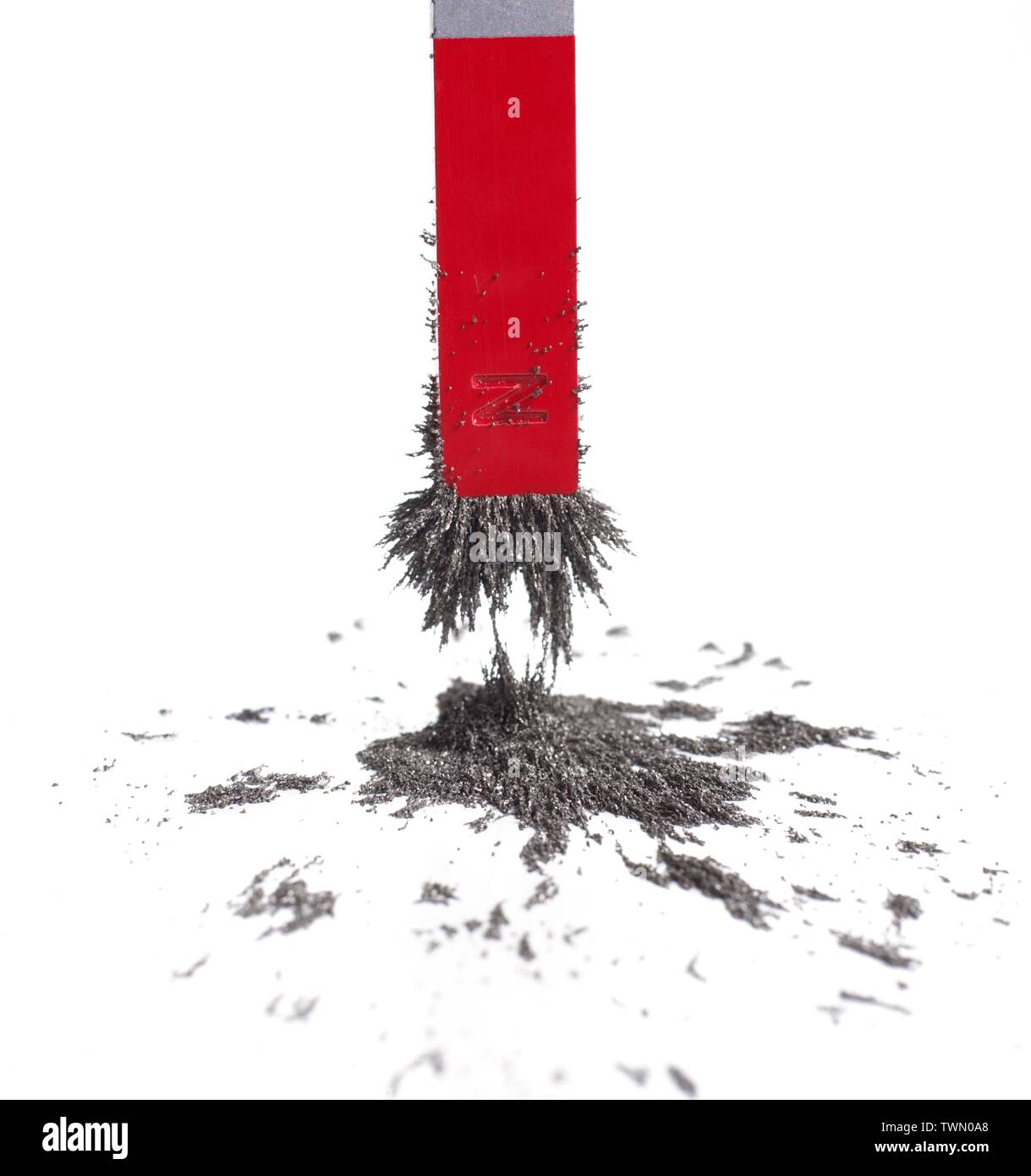 Magnetism experiment hi-res stock photography and images - Alamy