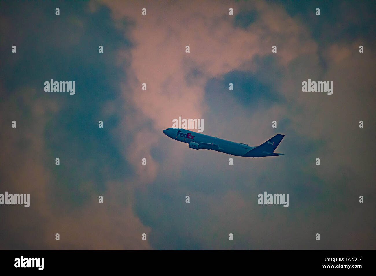 Orlando, Florida. June 06, 2019. Airplane from Fedex on sunset ...