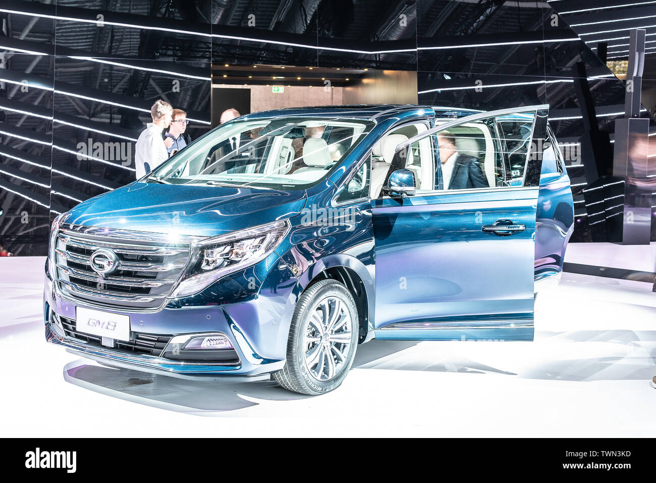 Chinese motor show hi-res stock photography and images - Alamy