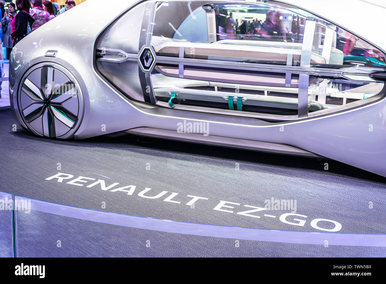 Paris, France, Oct 04, 2018 electric autonomous robot taxi car Renault ...
