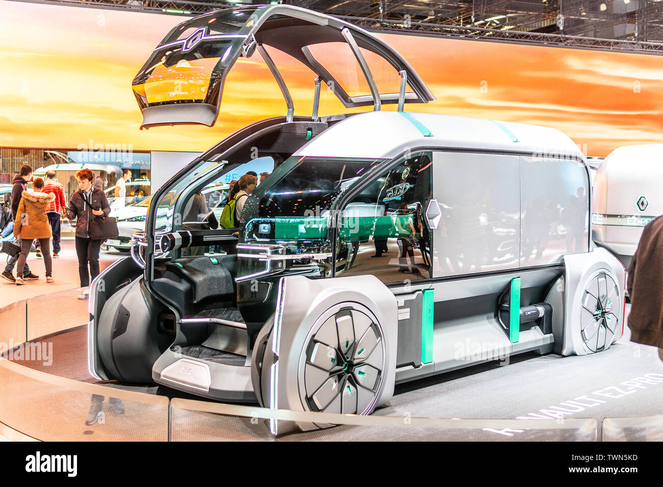 Renault ez pro hi-res stock photography and images - Alamy