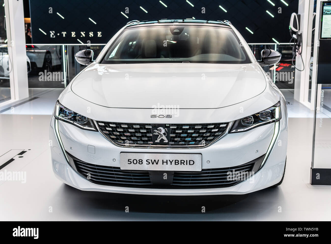 Paris, France, October 05, 2018 electric plug in all new Peugeot 508 SW ...