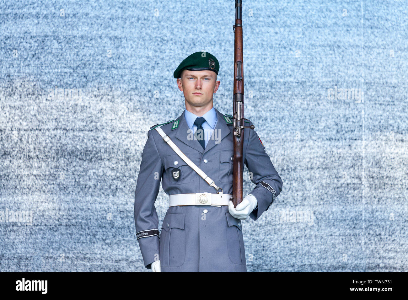 AUGUSTDORF / GERMANY - JUNE 15, 2019: German soldier from the guard ...