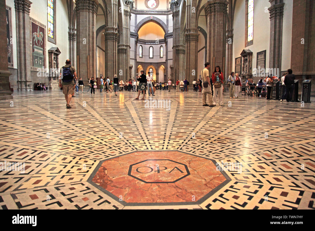 Florence cathedral and interior hi-res stock photography and images - Alamy